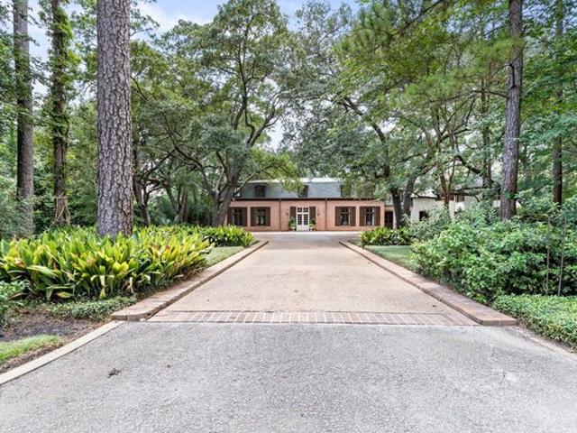 1495 Thomas Rd, Beaumont, TX 77706