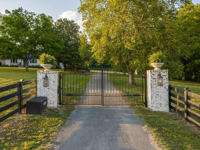 1496 Coleman Rd