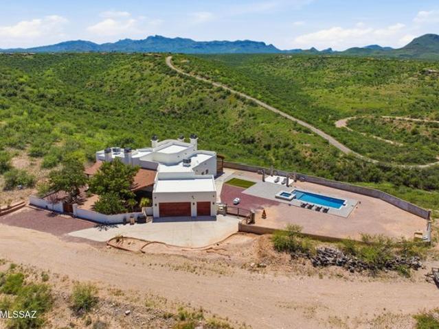 1496 Gerardo Ct, Rio Rico, AZ 85648