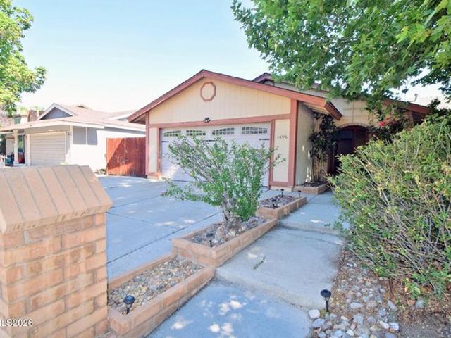 1496 Heather Ct, Sparks, NV 89434