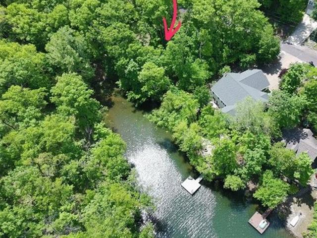 1496 S Lake Sherwood Dr, Marthasville, MO 63357