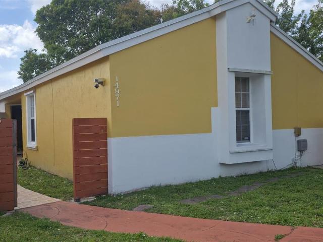 14971 SW 75th Ter, Miami, FL 33193 | MLS #A12001