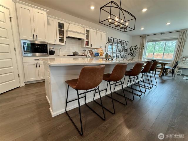 14979 Olympic Loop E
