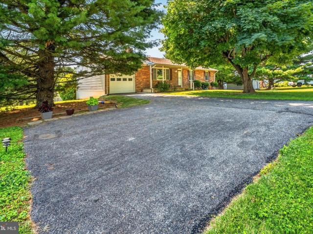 1497 Algonquin Court