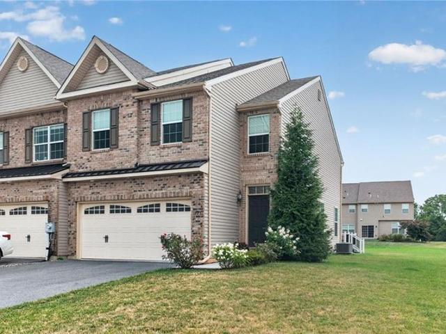 1497 Caspian St, South Whitehall Township, PA 18104