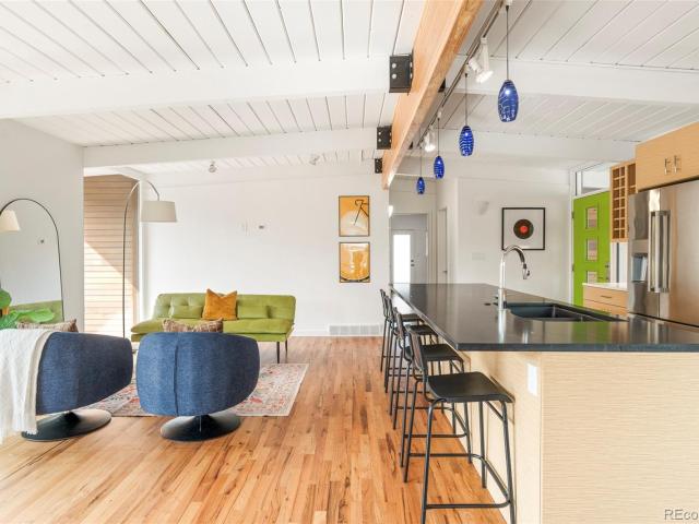 1497 S Fairfax Street
