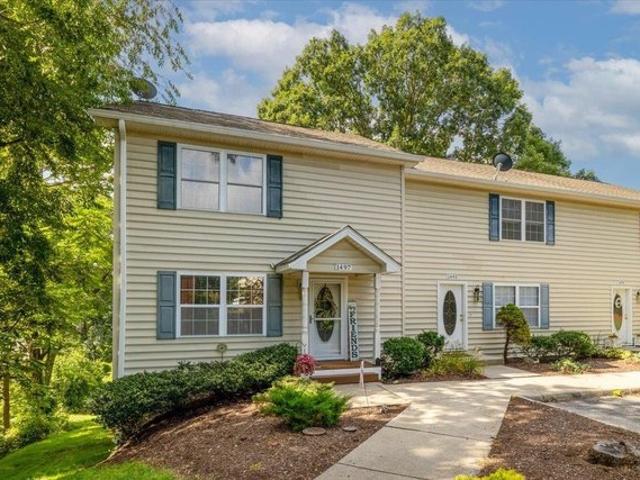 1497 Scott St, Christiansburg, VA 24073