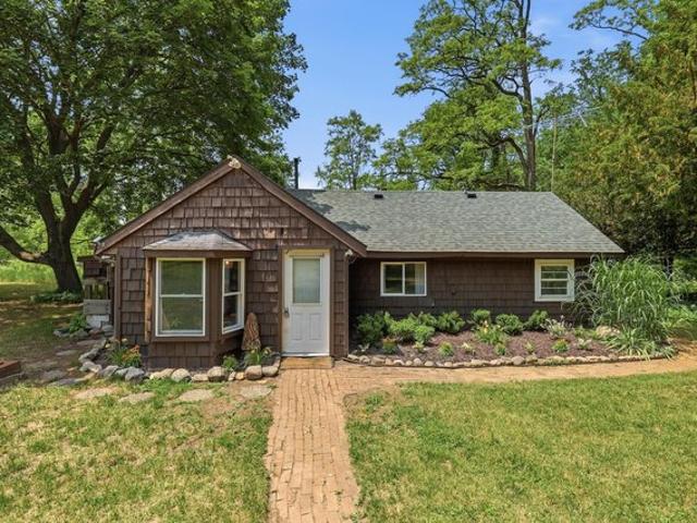 1497 W Dowling Rd, Dowling, MI 49050