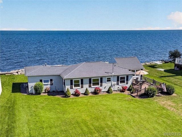 14983 E Brighton Cliffe Dr, Kent, NY 14477