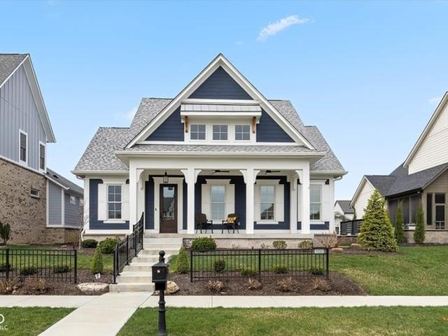 14980 Oak Hollow Ln E, Carmel, IN 46033