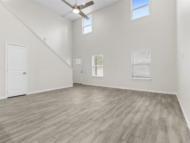 14986 Bonham Lane