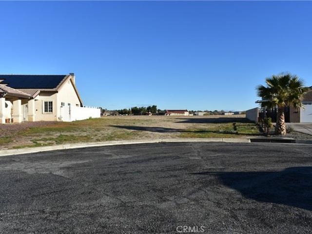 14988 Rivers Edge Rd, Helendale, CA 92342