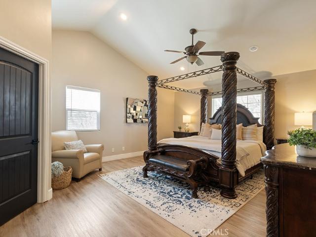 1498 Deer Way, Lake Arrowhead, CA 92352 | MLS #CV26068