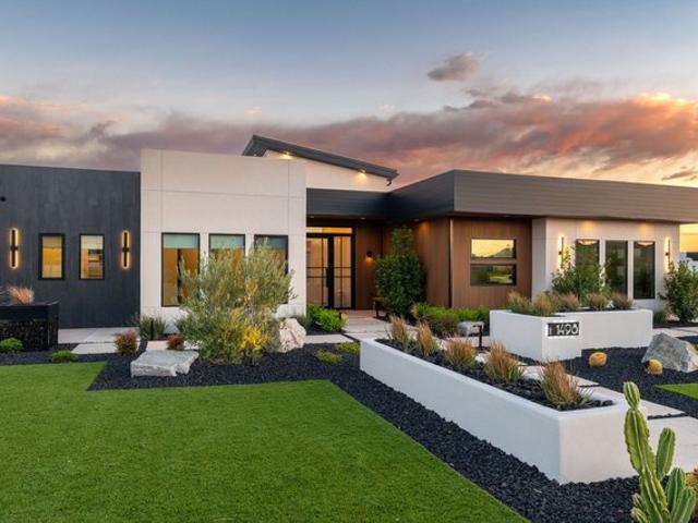 1498 E Dellcorero Dr, Saint George, UT 84770