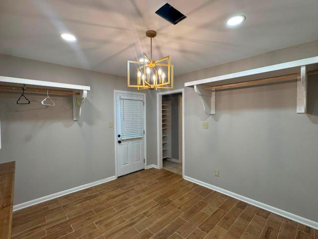 1498 garland dr
