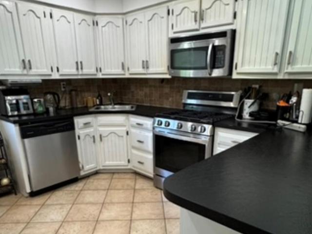 1498 Kew Avenue