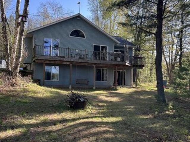 1498 rd, Wetmore, MI 49895