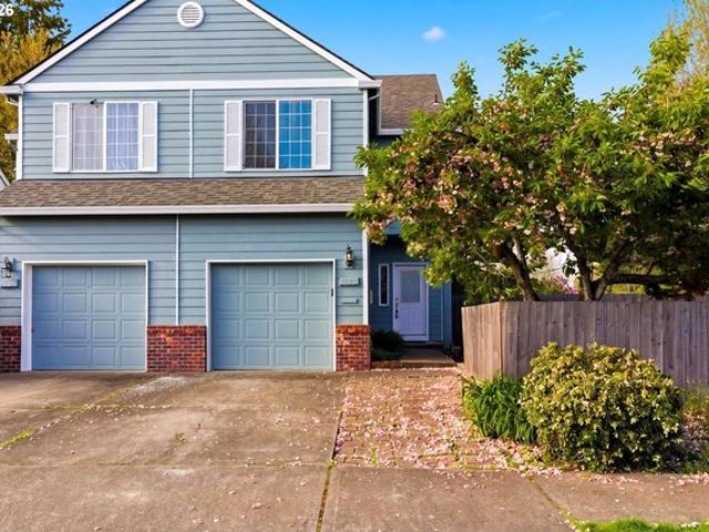 1499 NE Birkshire Ct, Hillsboro, OR 97124