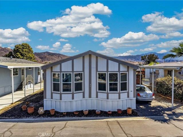 1499 Old Mountain Ave Spc 14, San Jacinto, CA 92583