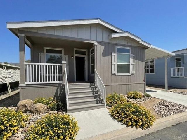 1499 Old Mountain Ave Spc 16, San Jacinto, CA 92583