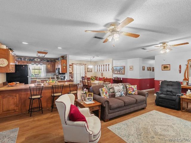 1499 AB Stubbs Road