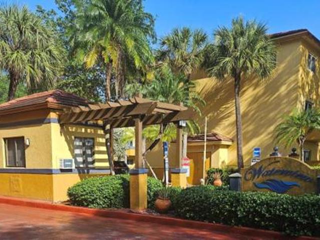 14900 82nd Ter SW #14 209, Miami, FL 33193