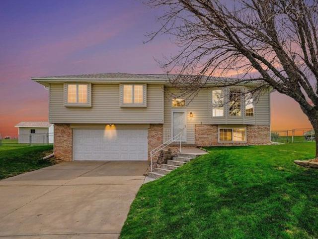 14901 Bordeaux Ave, Bellevue, NE 68123