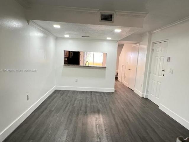 14901 SW 82nd Terrace #1 205, Miami, FL 33193