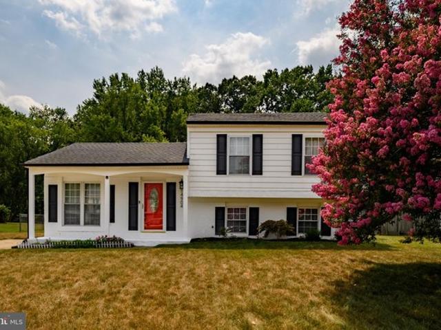 14904 Nighthawk Ln, Bowie, MD 20716