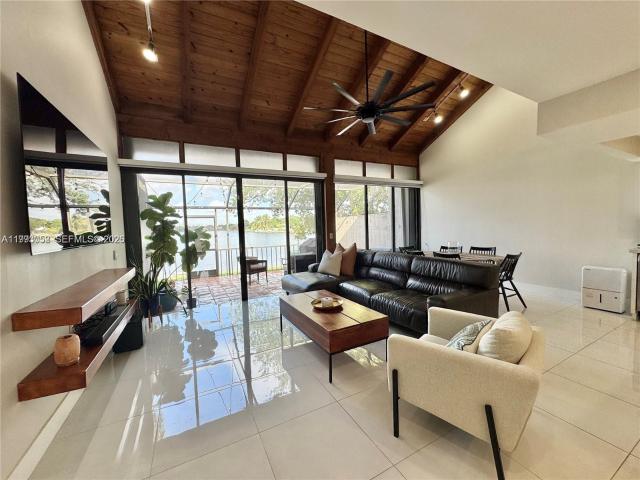 1490 NW 113th Way, Pembroke Pines, FL 33026 | MLS #A11993 | Compass