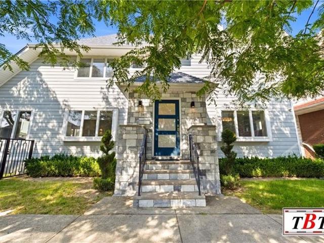 1490 E 22nd St, Brooklyn, NY 11210