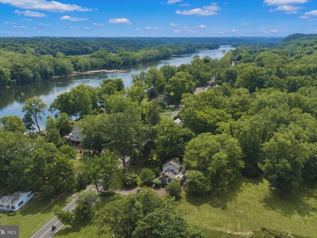 1490 River Road