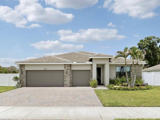 1490 SW Lago Cir, Palm City, FL 34990