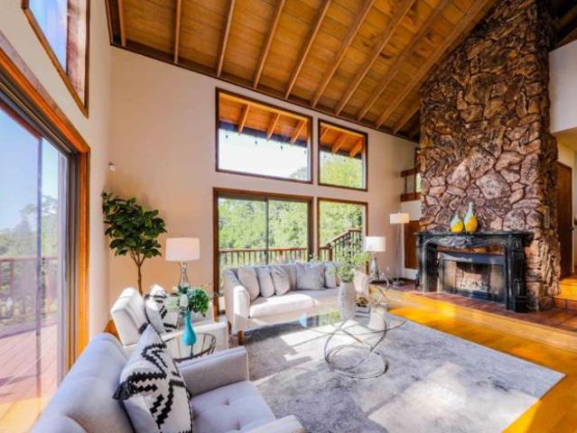 14910 Vickery Ave, Saratoga, CA 95070