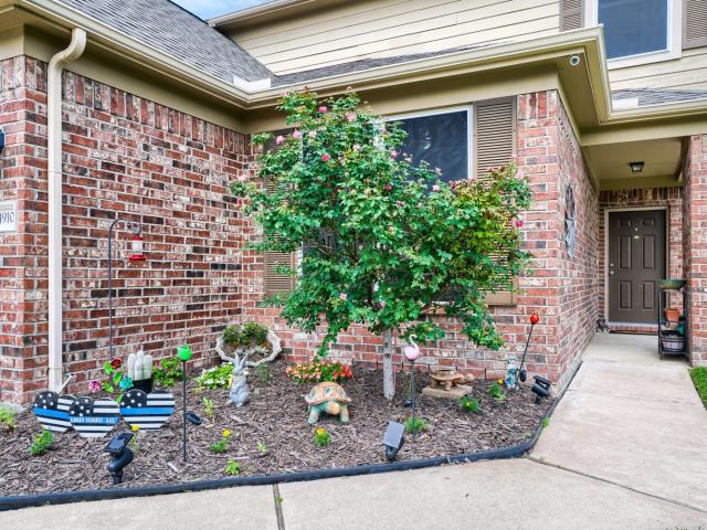 14910 Rustler Gate Lane