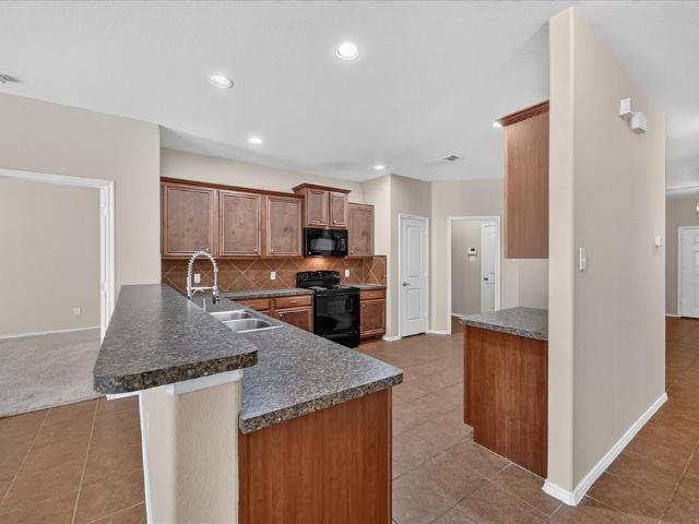 14911 Riverside Drive