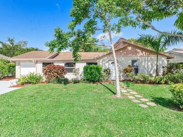 14915 Pepper Mill Ln, Delray Beach, FL 33484