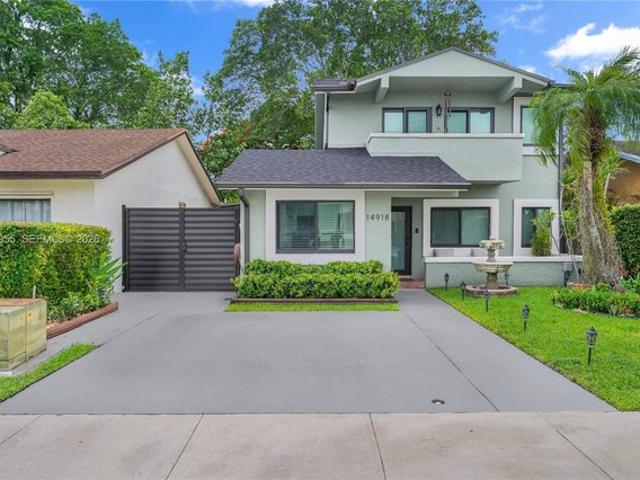 14918 SW 93rd St, Miami, FL 33196