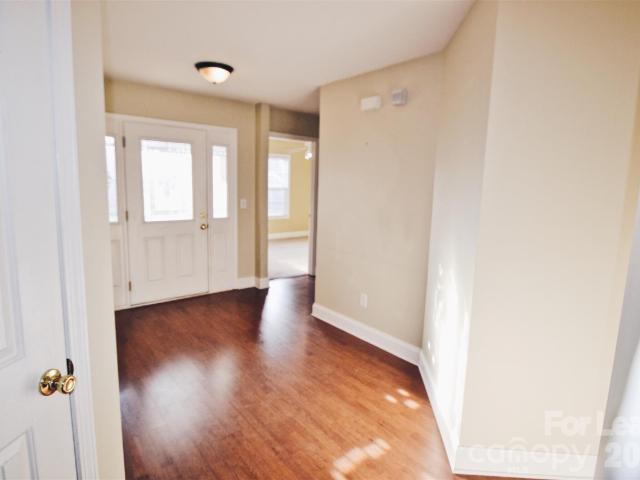 1491 Mayfair Drive