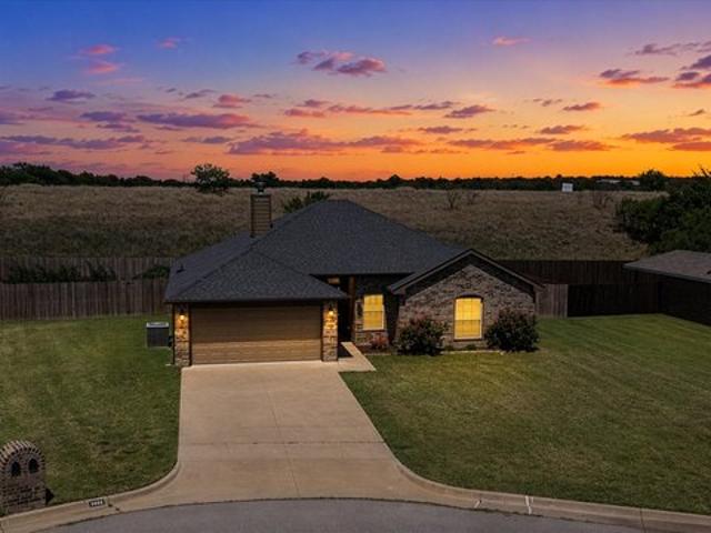 1491 Sun Dance, Stephenville, TX 76401