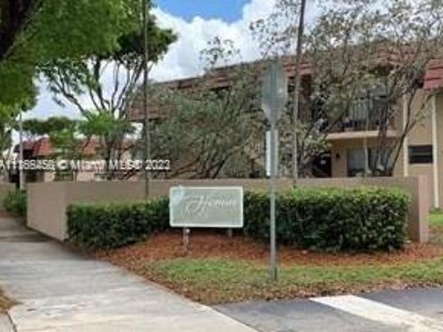14923 104th St SW #2 101, Miami, FL 33196