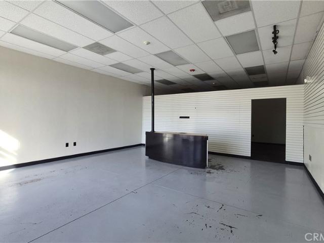 14920 Main St Unit #3