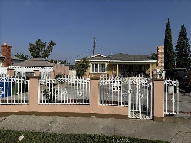 14921 Titus St, Panorama City, CA 91402