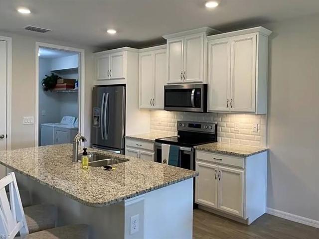 14927 Edgewater Cir, Naples, US, FL