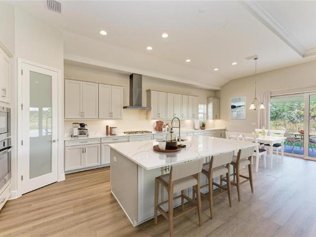 14924 Rider Pass Dr, Lithia, FL 33547 | Compass