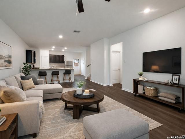 14926 Harbor Lndg