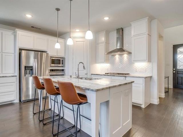 14928 Gentry Dr, Aledo, TX 76008