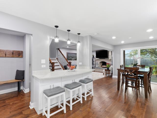 1492 CIRCLE Court