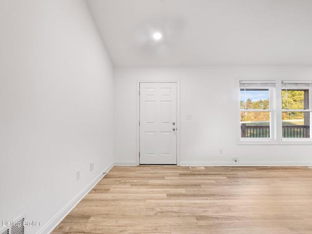 1492 S Logsdon Pkwy