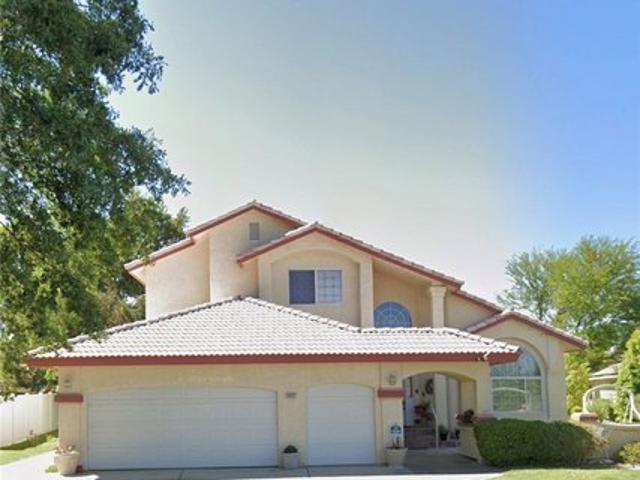 14932 Shady Elm Ln, Helendale, CA 92342